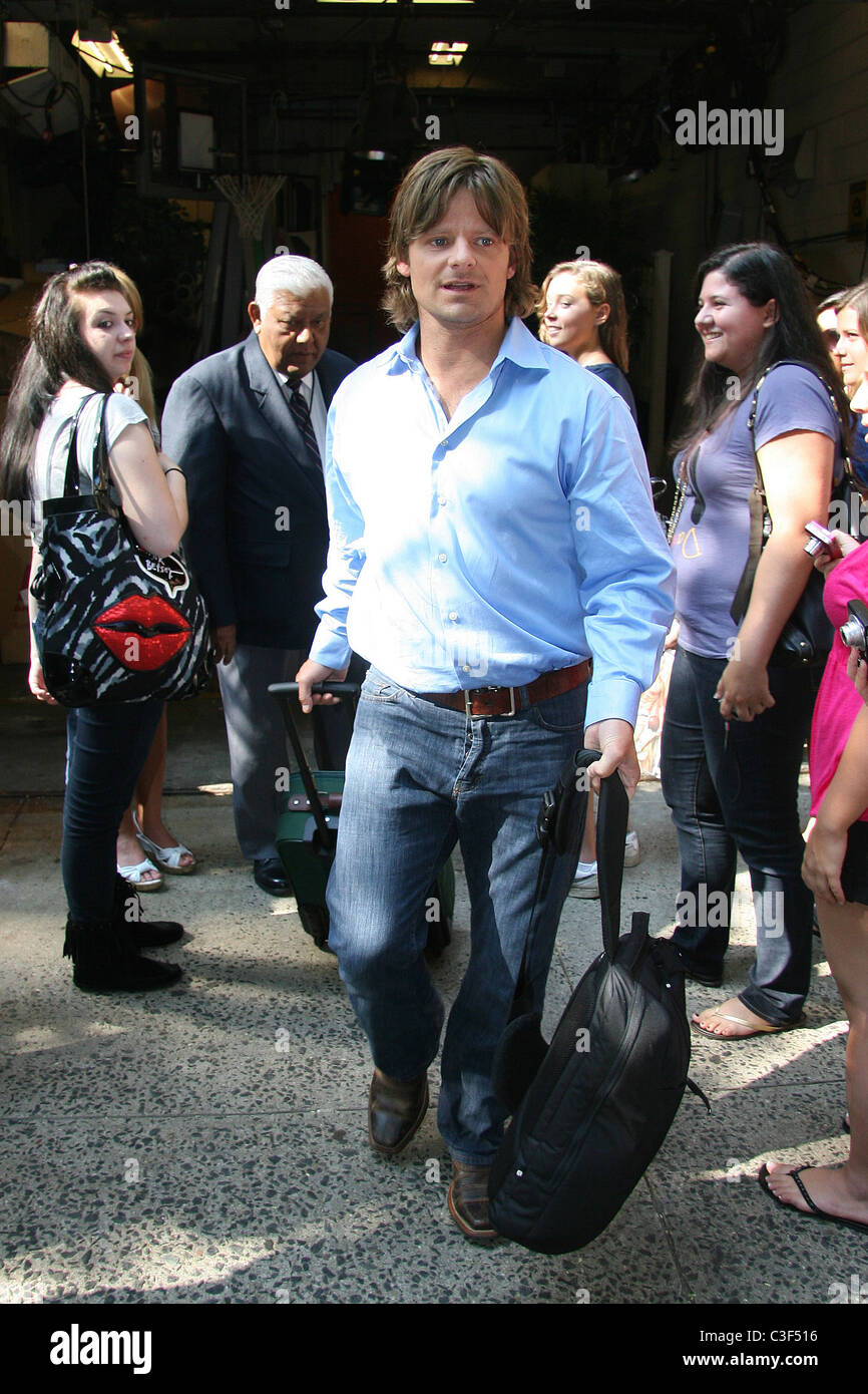 American comedian and actor Steve Zahn leaving ABC Studios after ...
