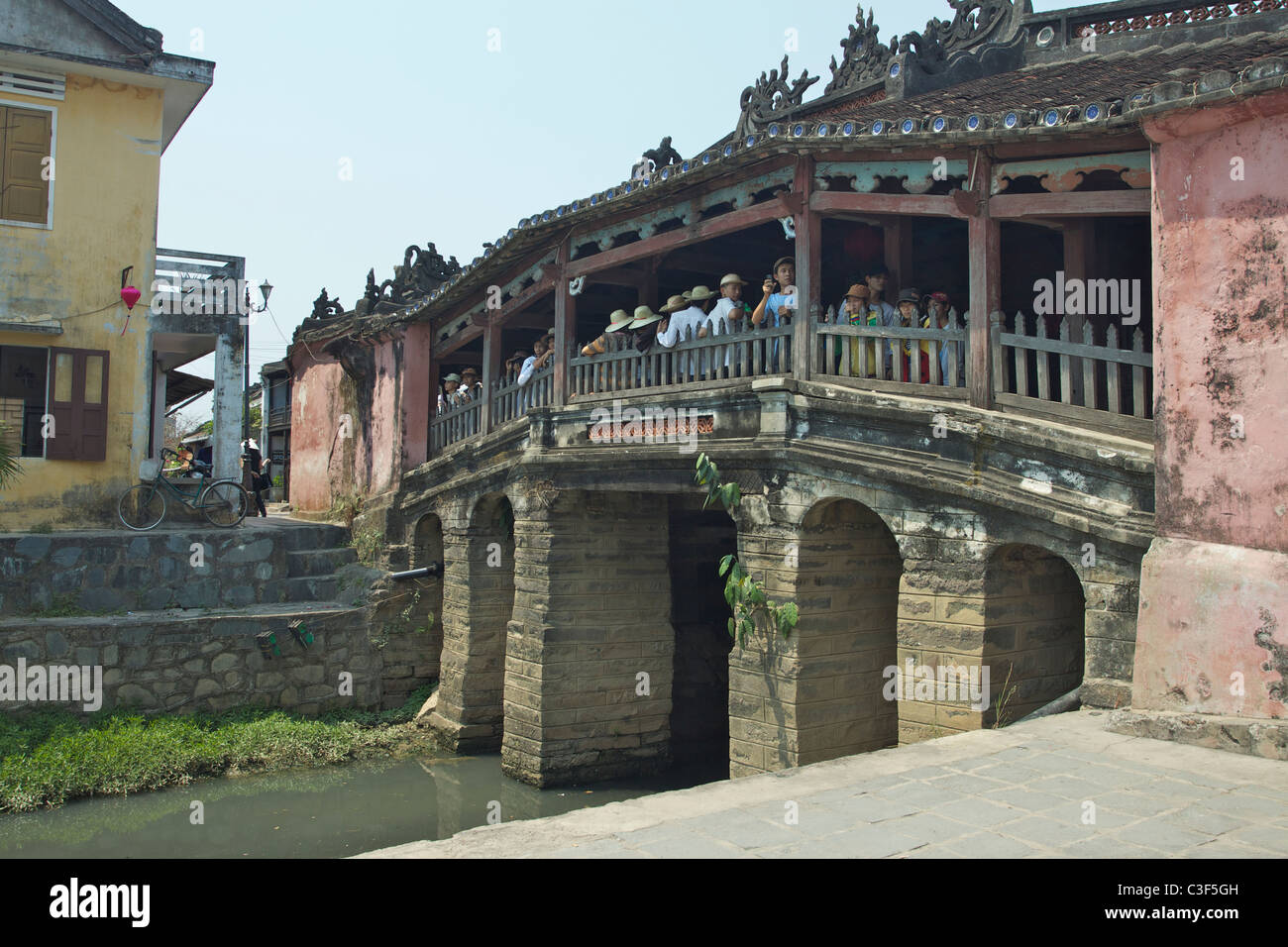 Japanese covered bridge, Hoi An, Vietnam Stock Photo - Alamy