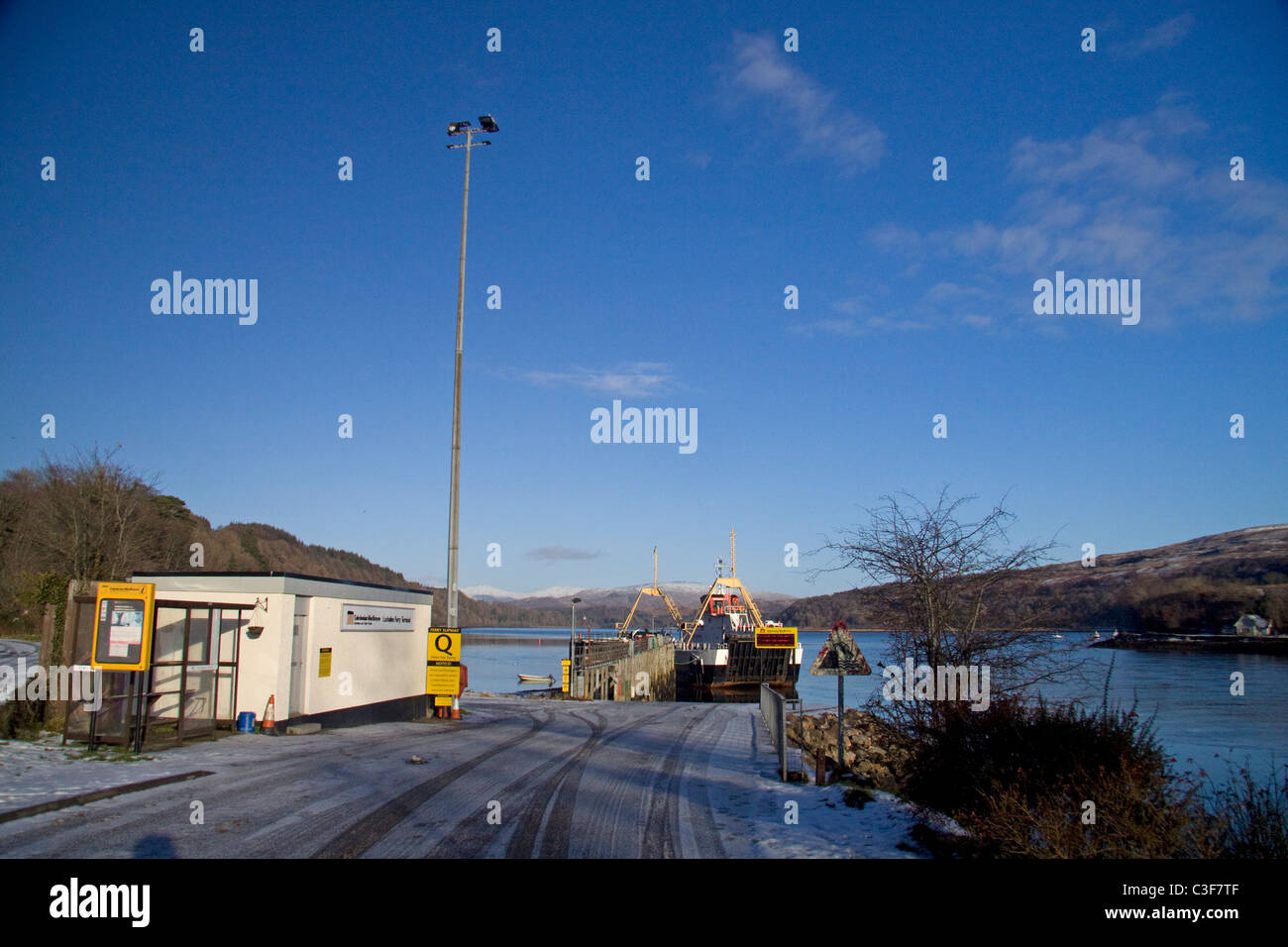 Isle of Mull Ferry Lochaline - Fishnish Stock Photo - Alamy