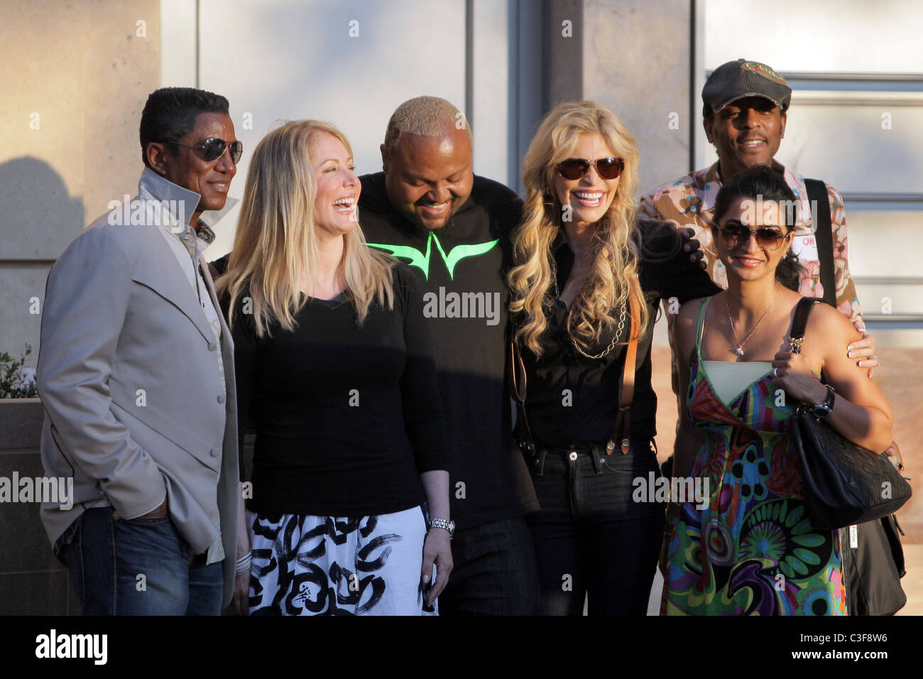 Jermaine Jackson, Damon Elliott, Shawn King and Halima Rashid visit a ...