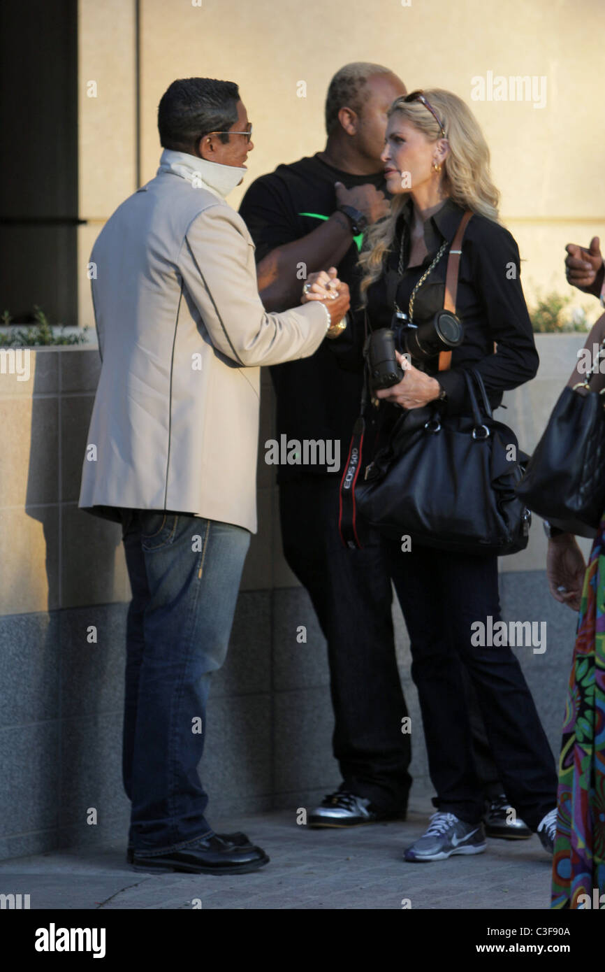 Jermaine jackson visit luxury condo hi-res stock photography and images - Alamy