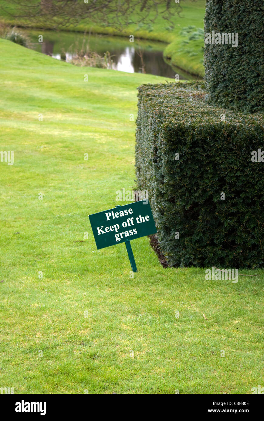 Garden warning sign hi-res stock photography and images - Alamy