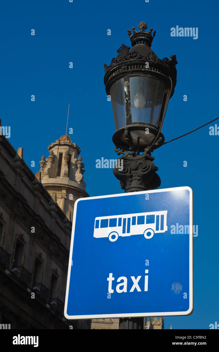 Bus and taxi lane hi-res stock photography and images - Alamy