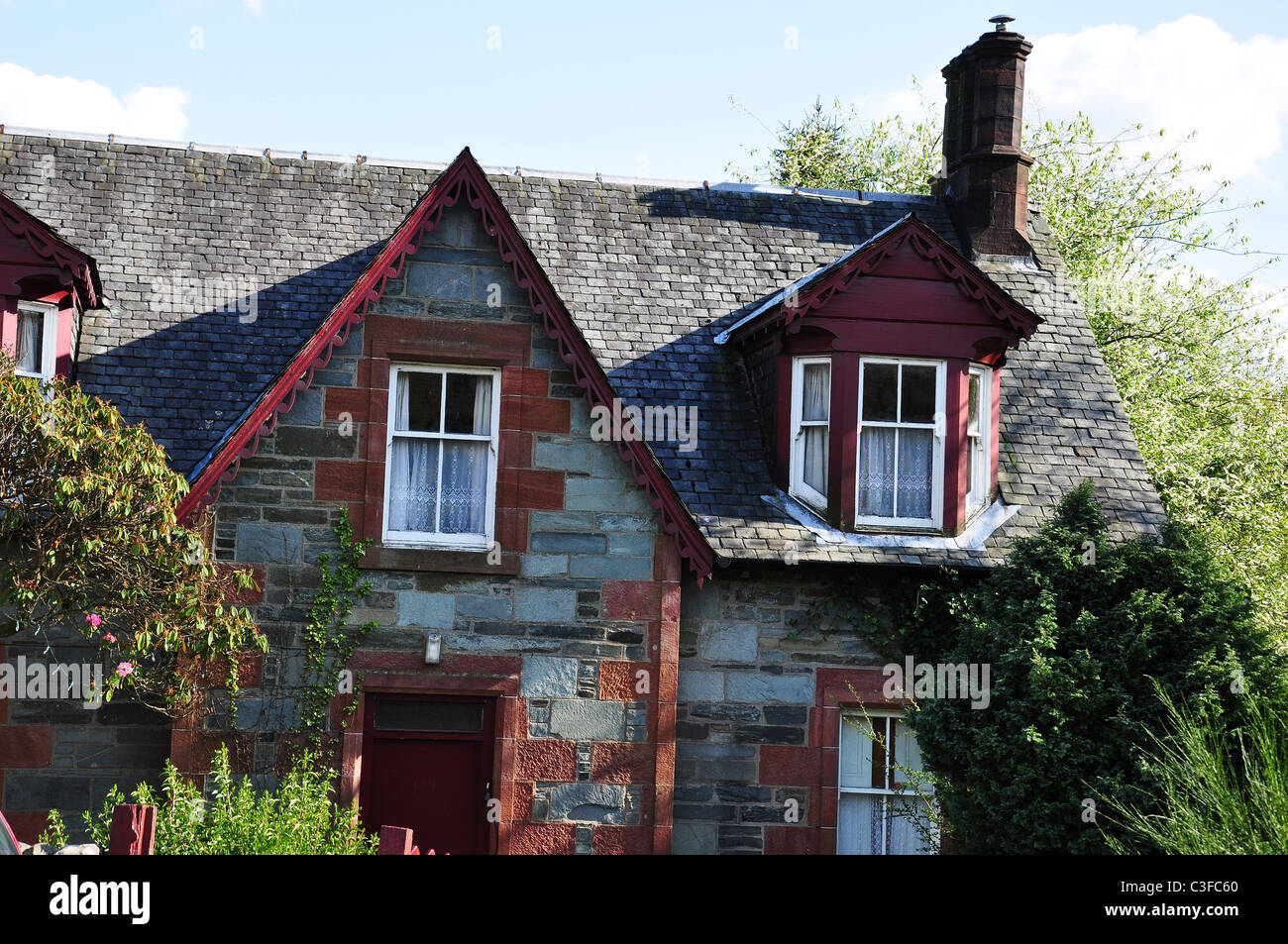 Yorkshire cottage architecture hi-res stock photography and images - Alamy