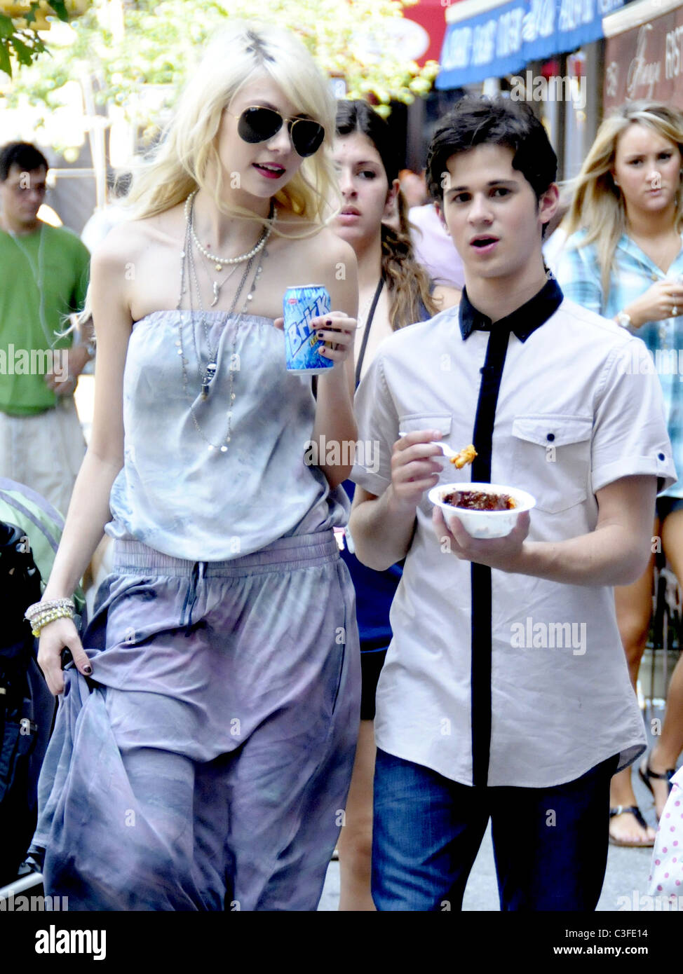 Connor Paolo Agus Taylor Momsen PDF) Acknowledgment To Reviewers Of