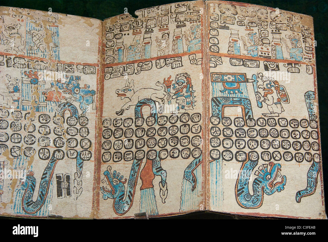 Maya codex hi-res stock photography and images - Alamy