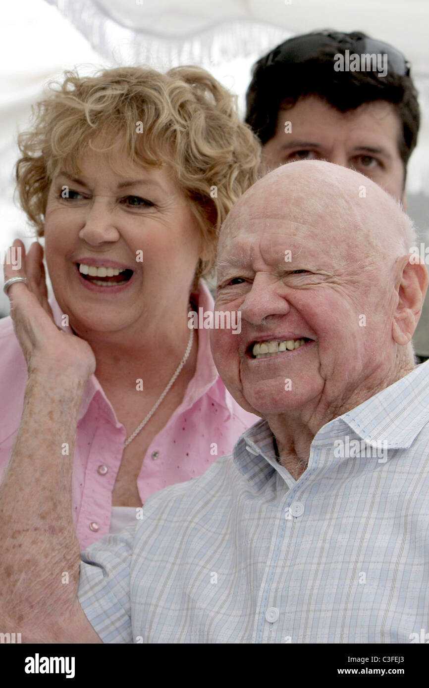 Jan Rooney and Mickey Rooney legendary actor Mickey Rooney having lunch ...