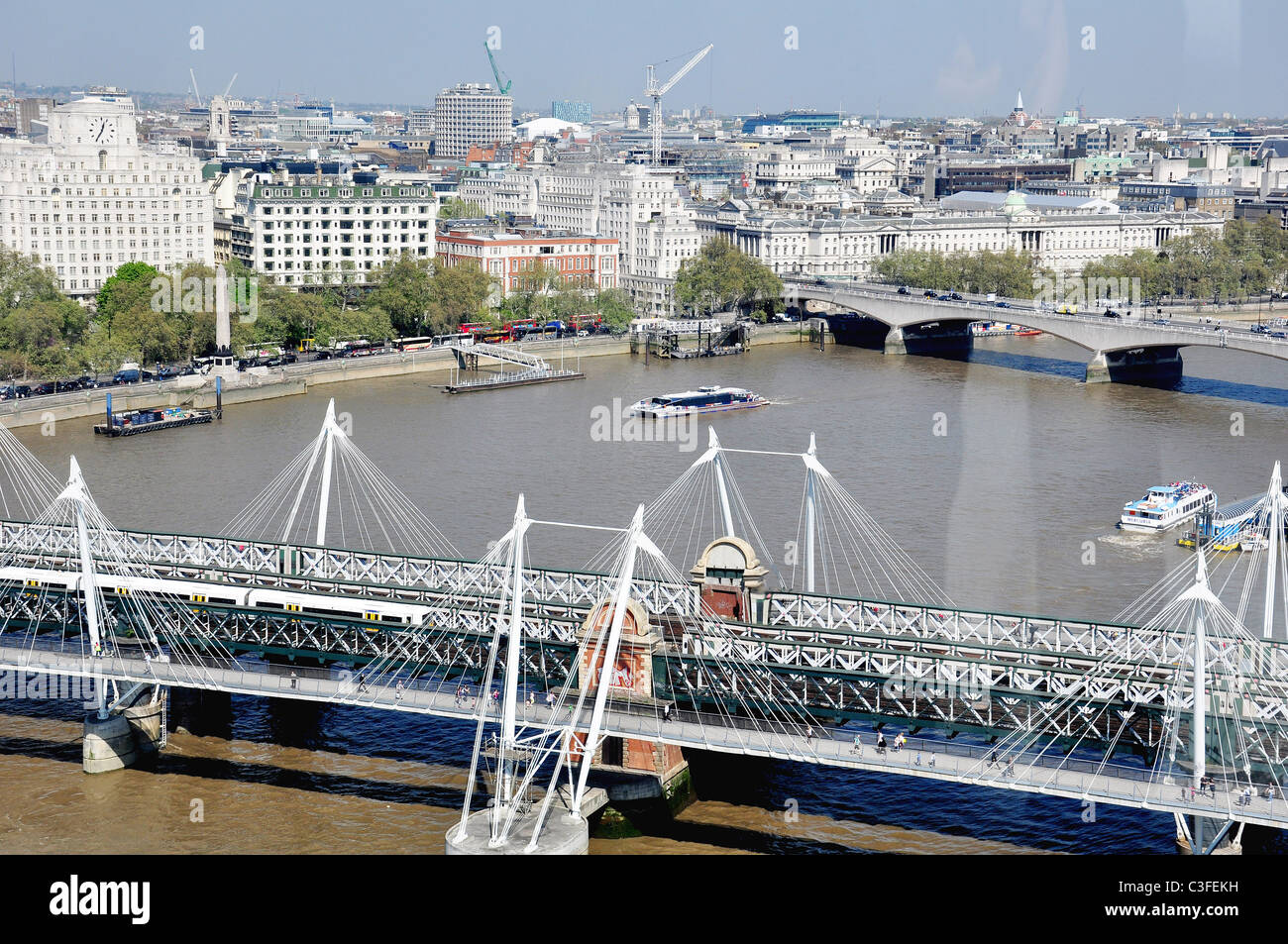 Millenium bridge aerial hi-res stock photography and images - Alamy