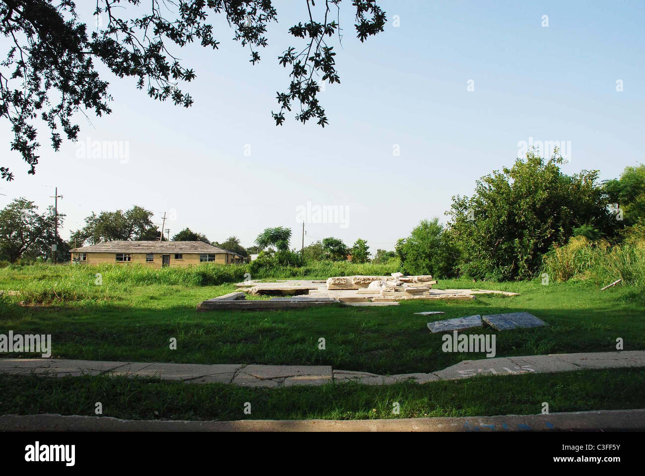 Lower ninth ward hurricane katrina hi-res stock photography and images ...