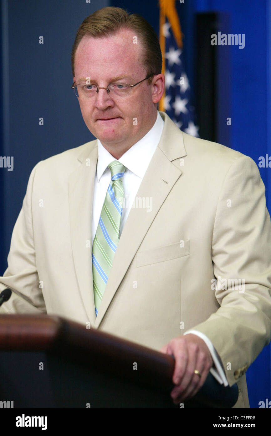 White House press secretary Robert Gibbs held a press conference in the White House Briefing ...