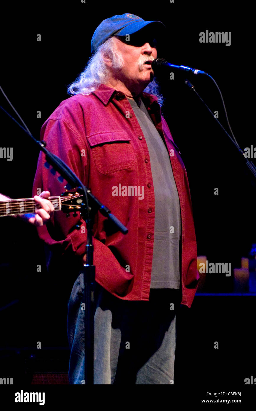 David Crosby Crosby, Stills & Nash performing live at Seminole Hard ...