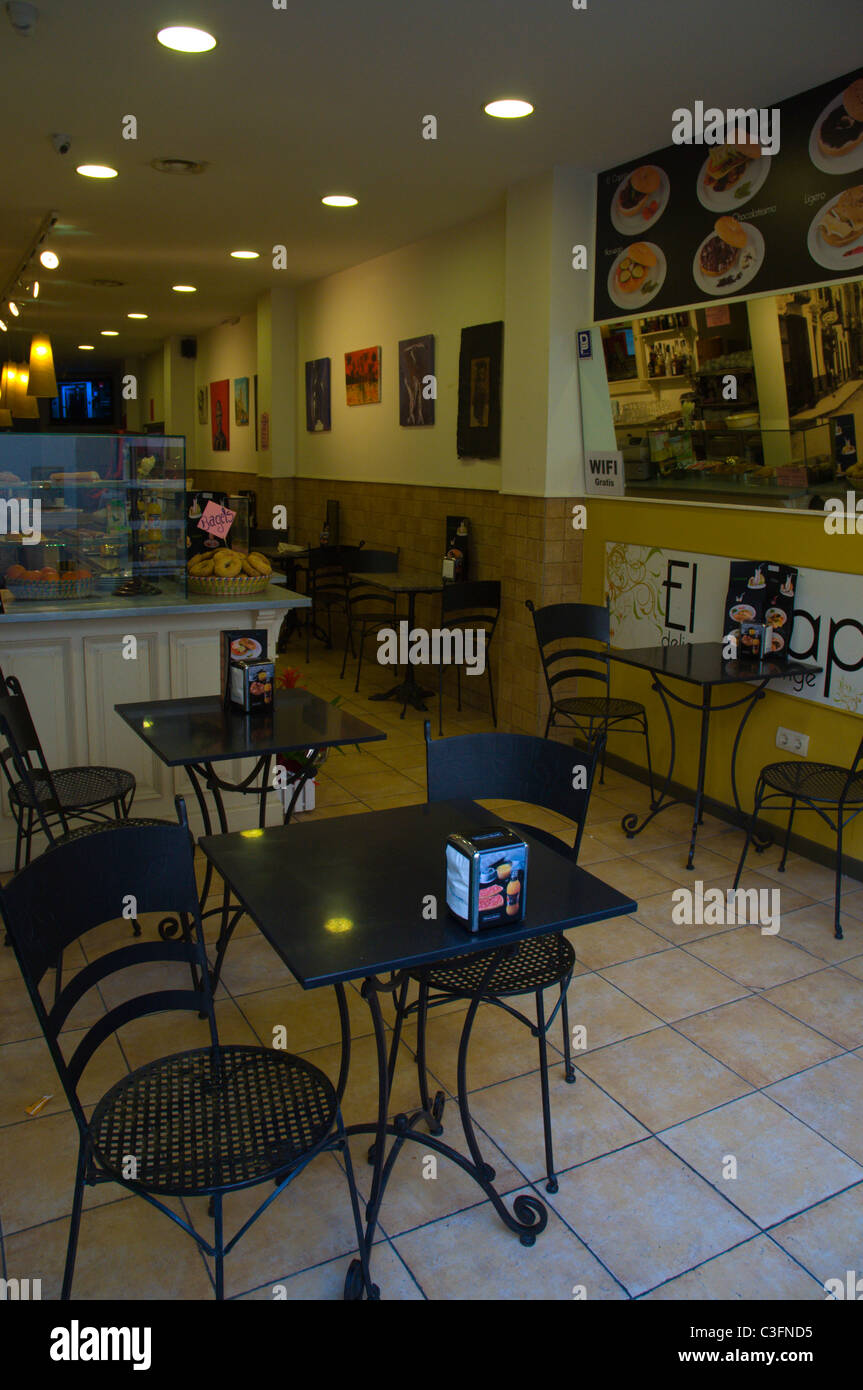 Spanish Cafe Interior Stock Photos & Spanish Cafe Interior Stock Images ...