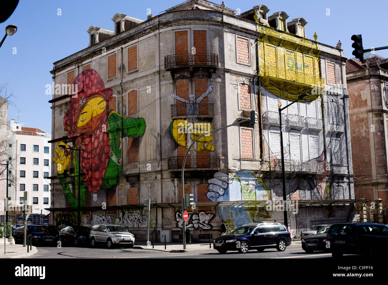 Graffiti painted buildings, Lisbon, Portugal Stock Photo - Alamy