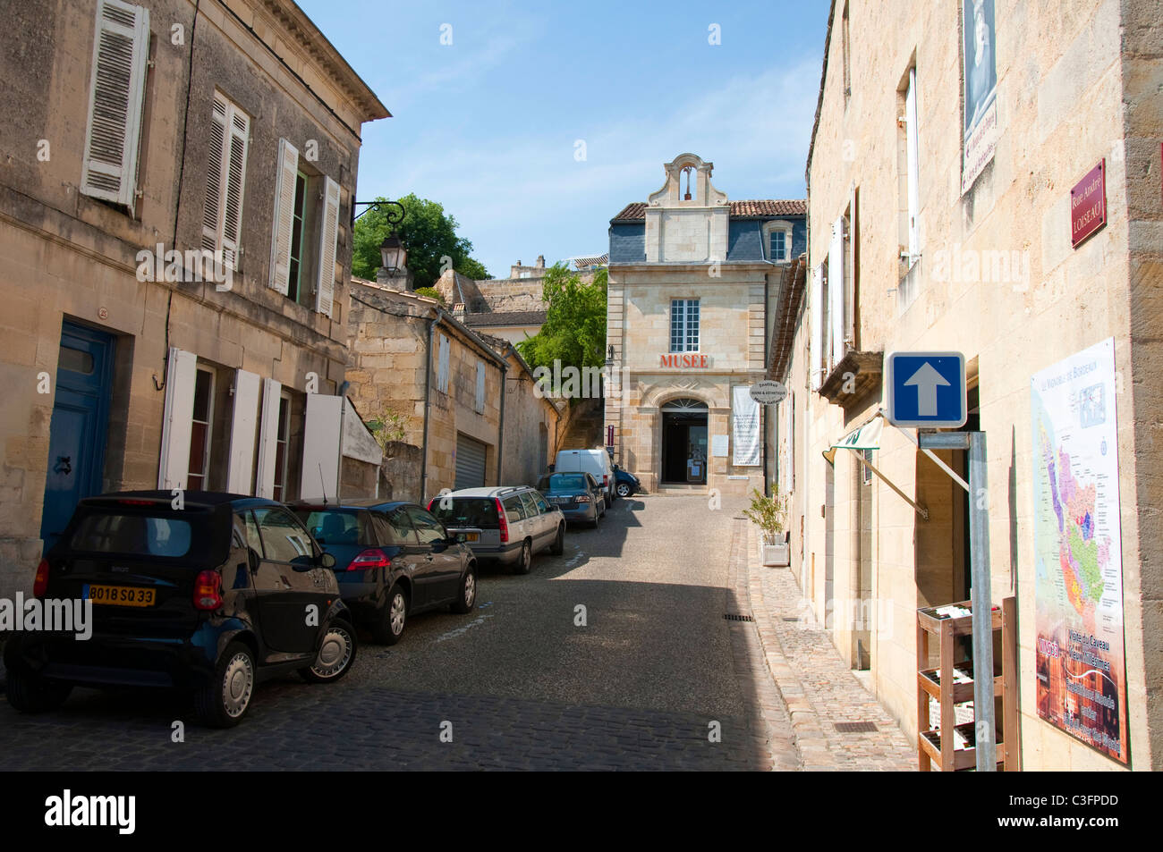 The picturesque town of Saint Emilion, Gironde Aquitaine South West ...