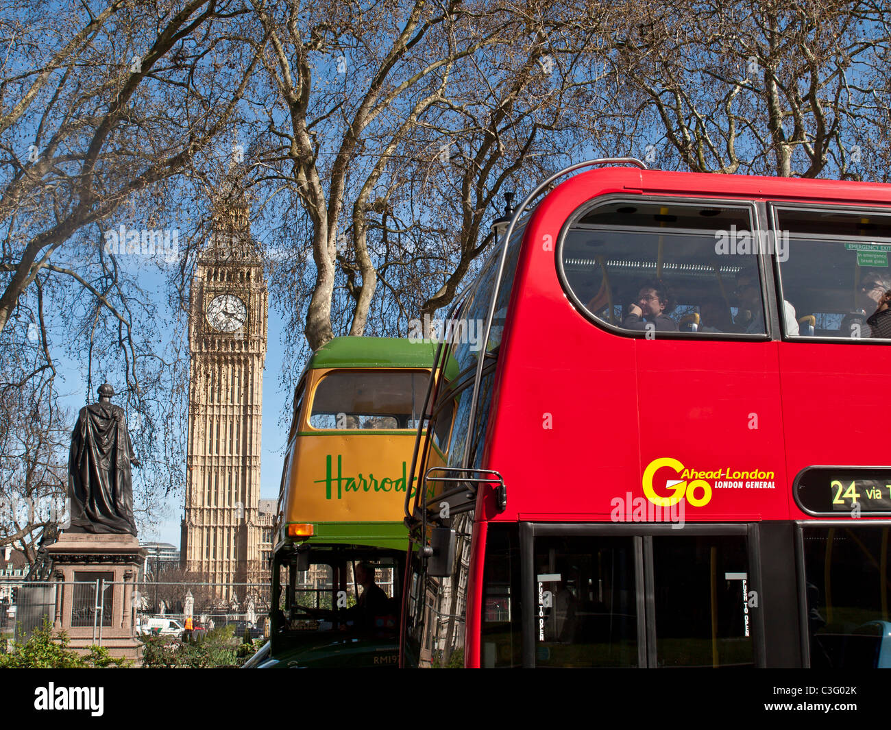 Big Ben and Tour buses in Parliament Square, London, UK Stock Photo - Alamy