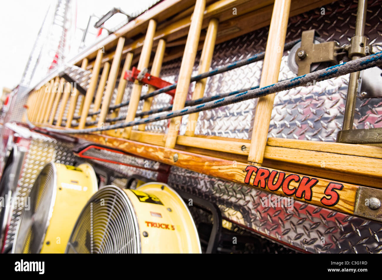 On side of truck hi-res stock photography and images - Alamy