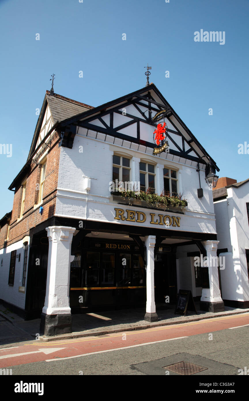 Red Lion pub in Chester Cheshire UK Stock Photo - Alamy