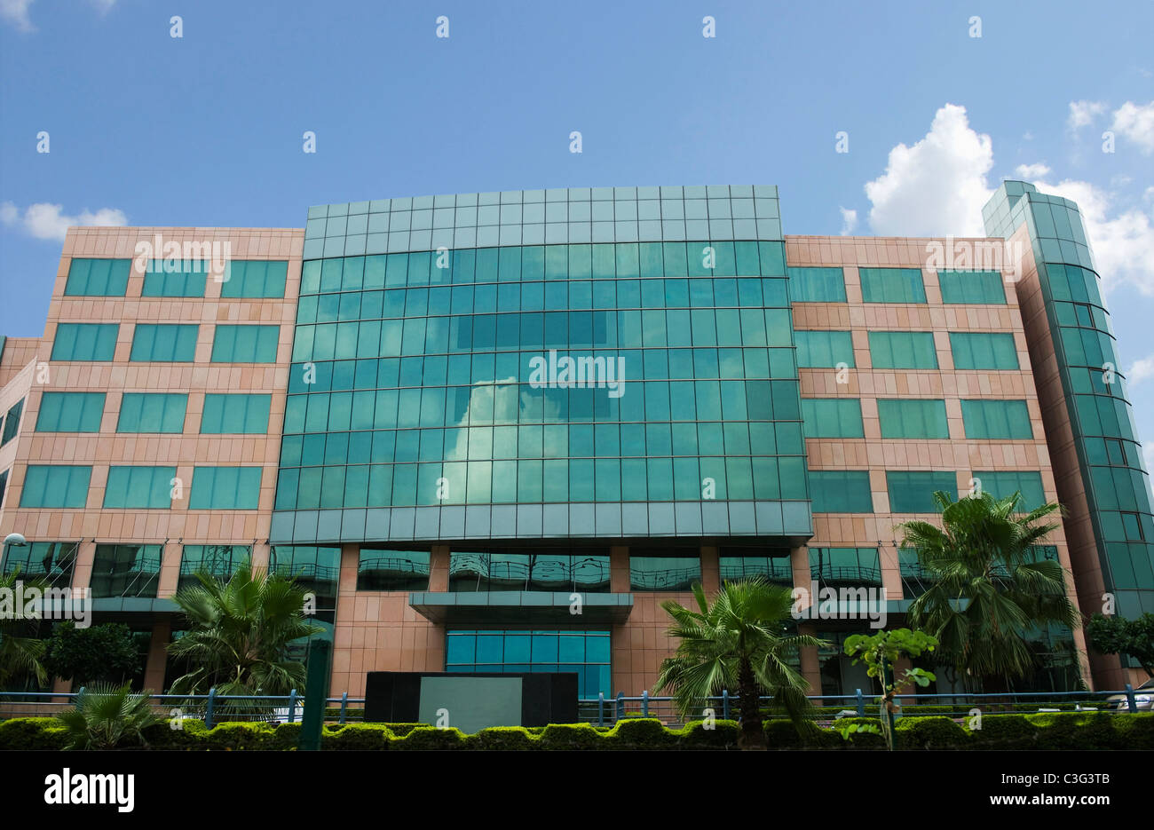 Gurgaon building hi-res stock photography and images - Alamy