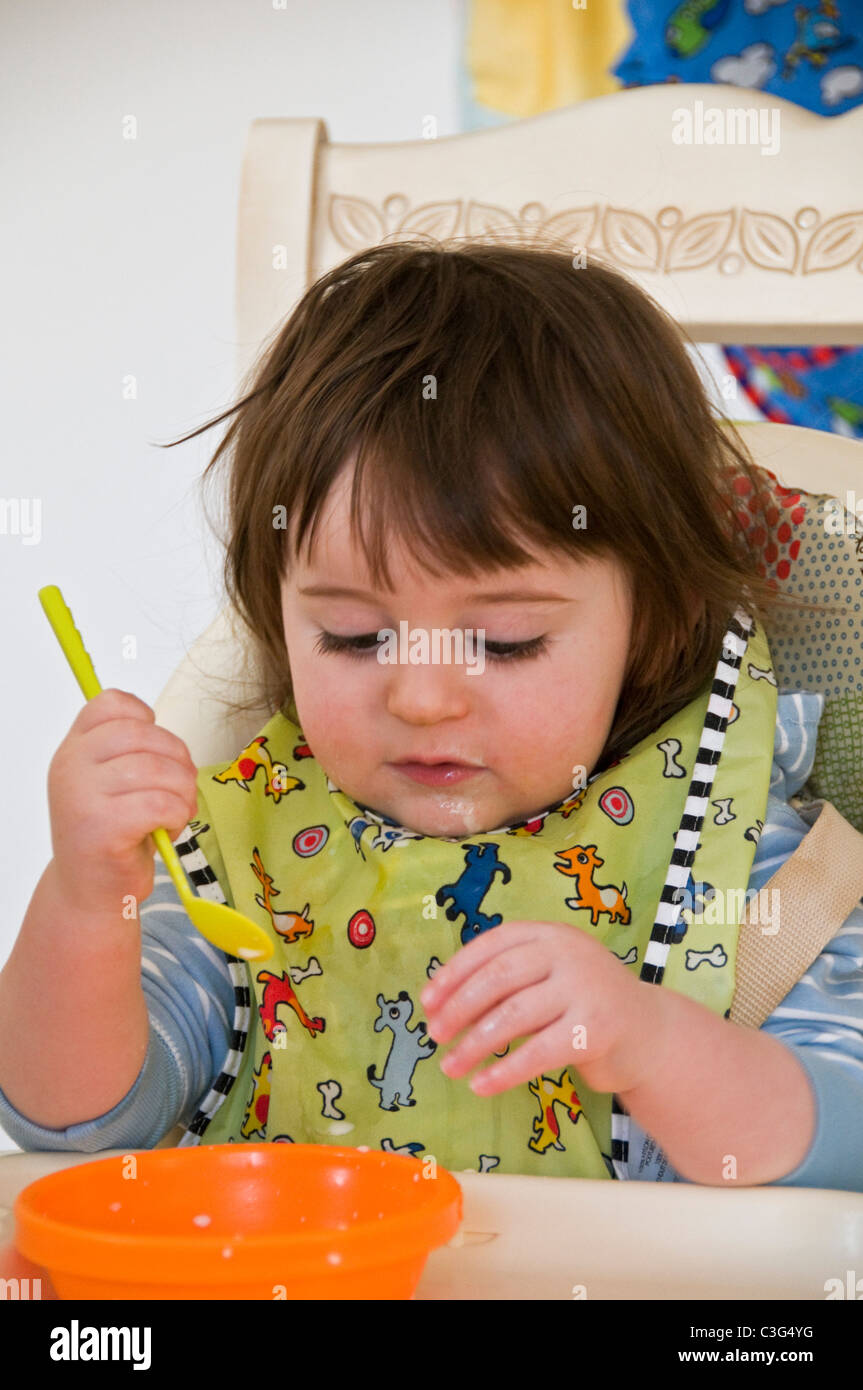 Children in kitchen handling hi-res stock photography and images - Alamy