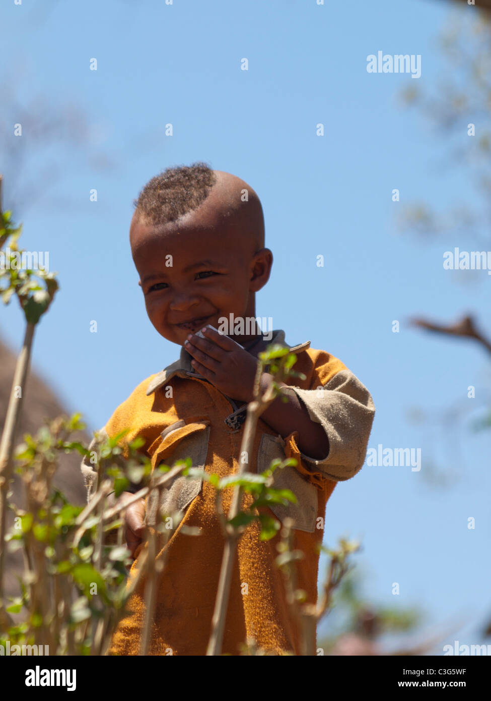 Ethiopian child smiling Stock Photo - Alamy