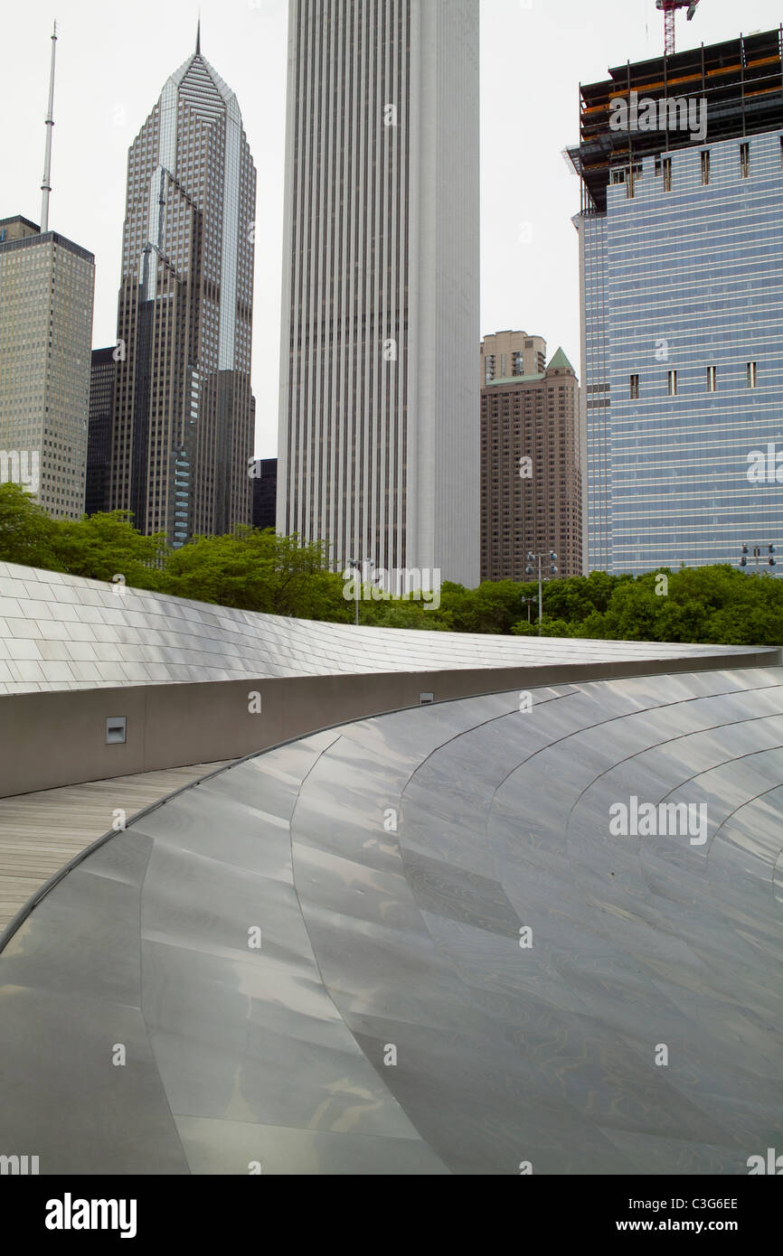 Buildings and BP Bridge in Millennium Park in Chicago, Illinois Stock ...