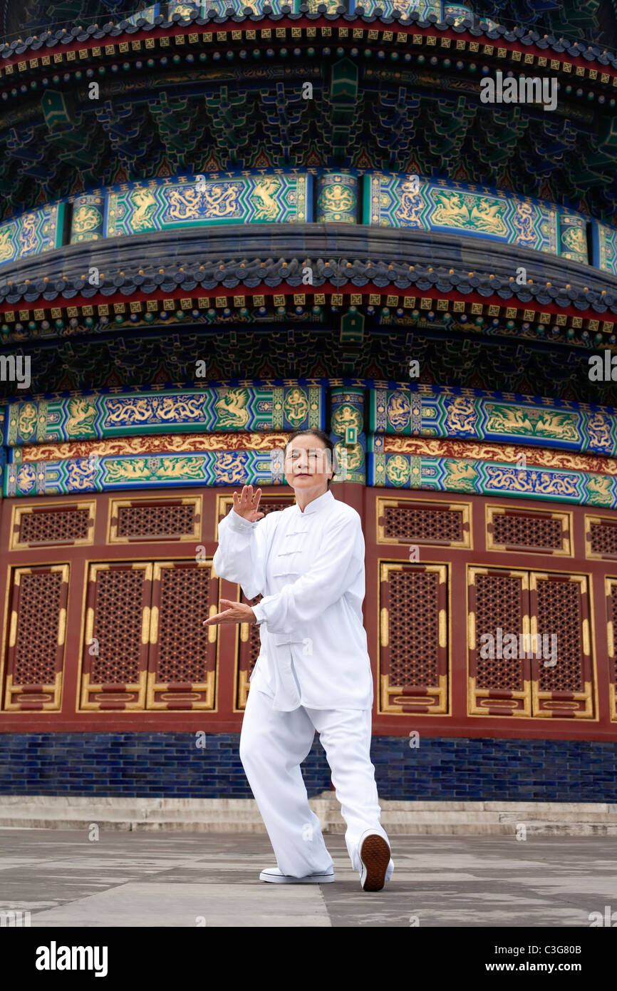 Senior Woman Practicing Tai Chi, Temple of Heaven Stock Photo - Alamy