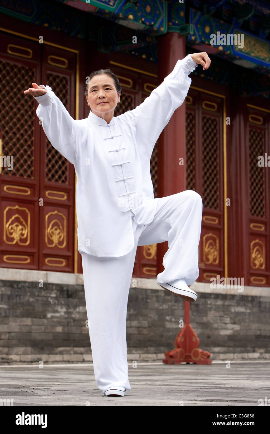 Senior Woman Practicing Tai Chi, Temple of Heaven Stock Photo - Alamy