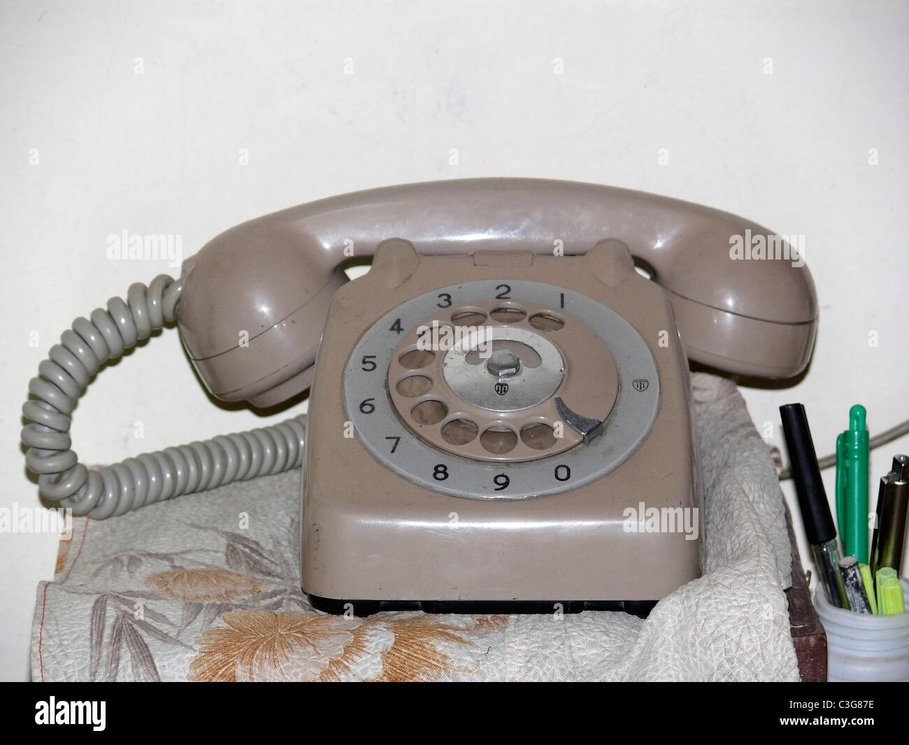 Grey dial hi-res stock photography and images - Alamy