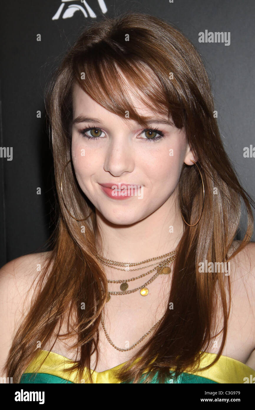 Kay panabaker hi-res stock photography and images - Alamy