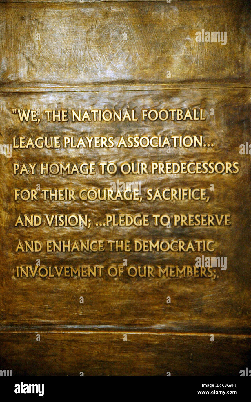 Building dedication to famed football player and Player Union President ...