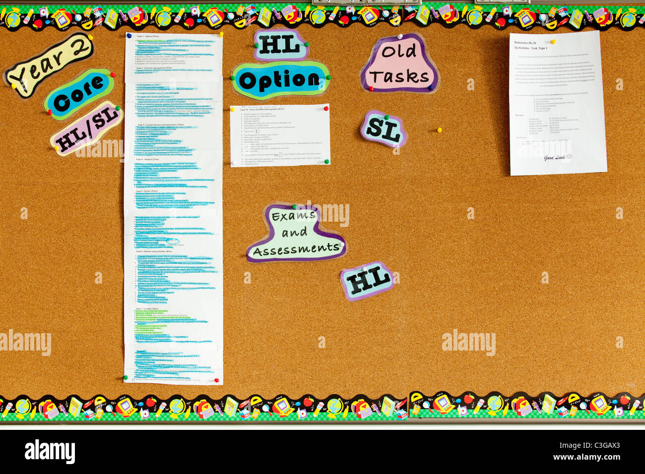 Bulletin board in classroom Stock Photo - Alamy