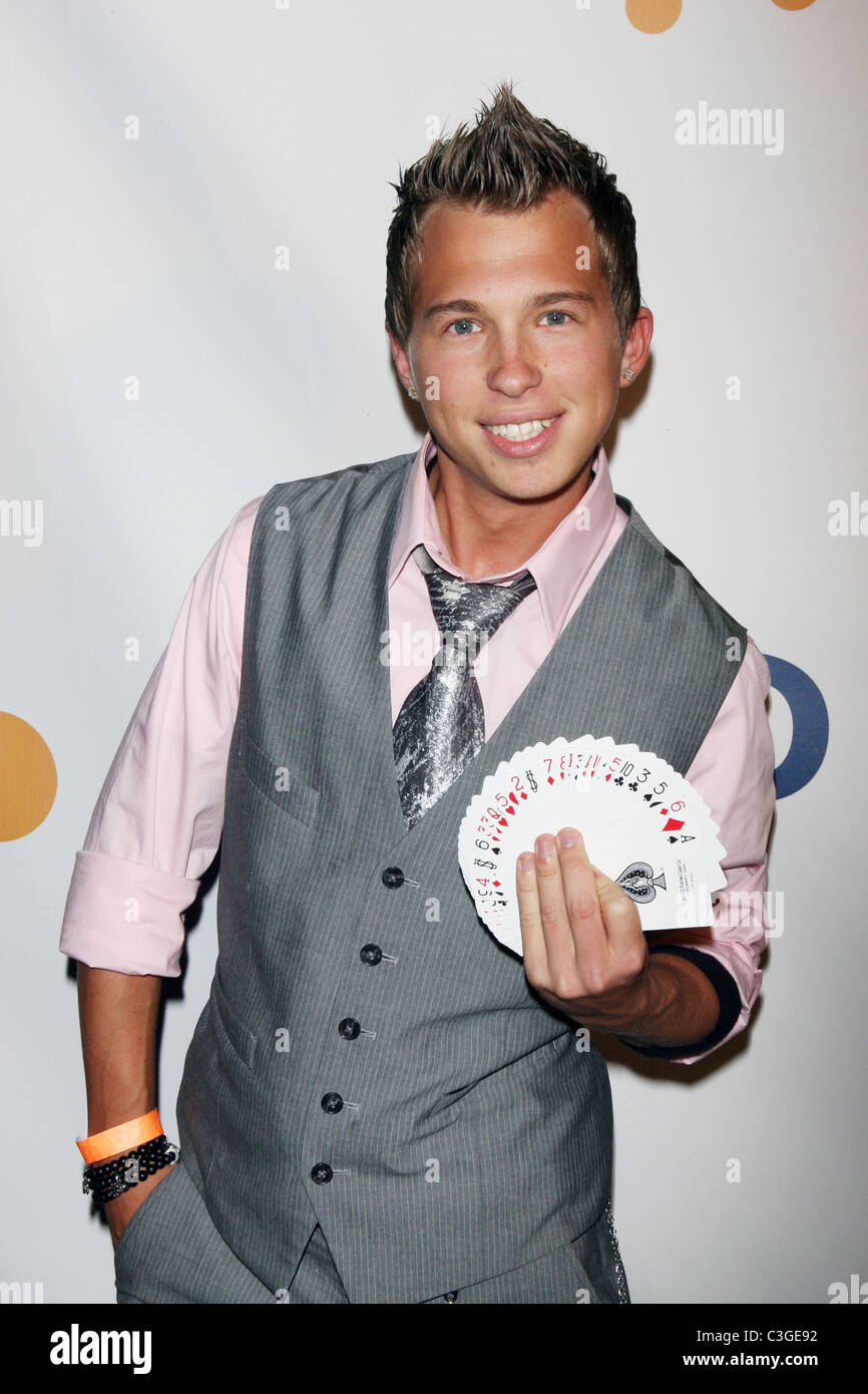 Kevin nicholas hi-res stock photography and images - Alamy