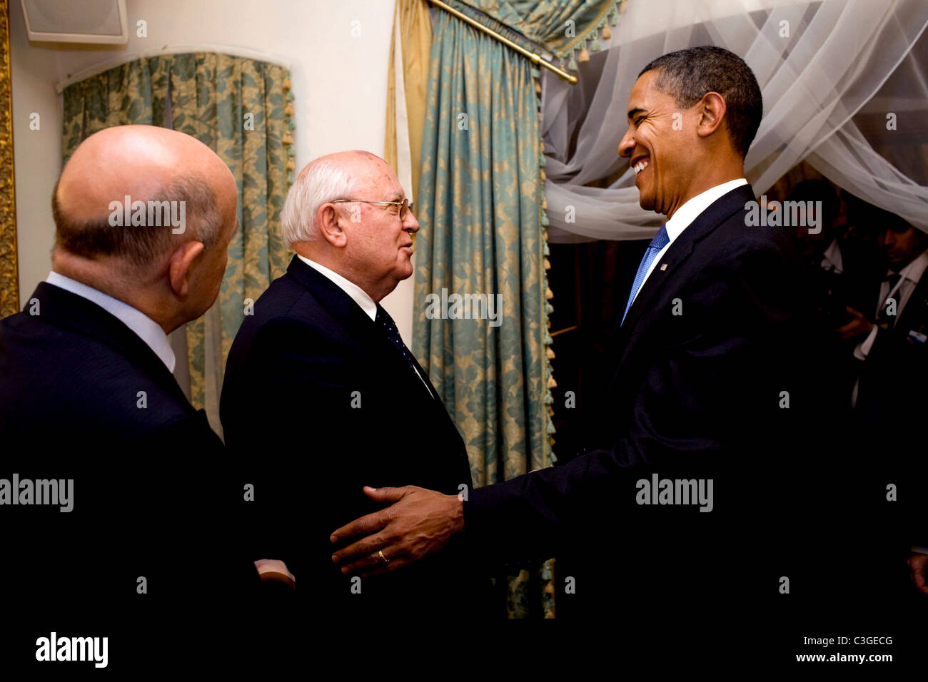 President Barack Obama meets with Mikhail Gorbachev, former leader of ...
