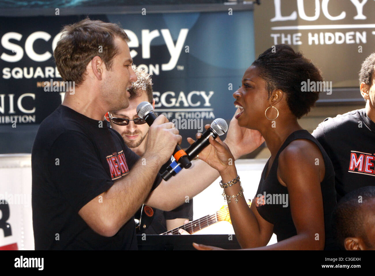 Montego Glover and Chad Kimball Sneak peek performance of the upcoming ...