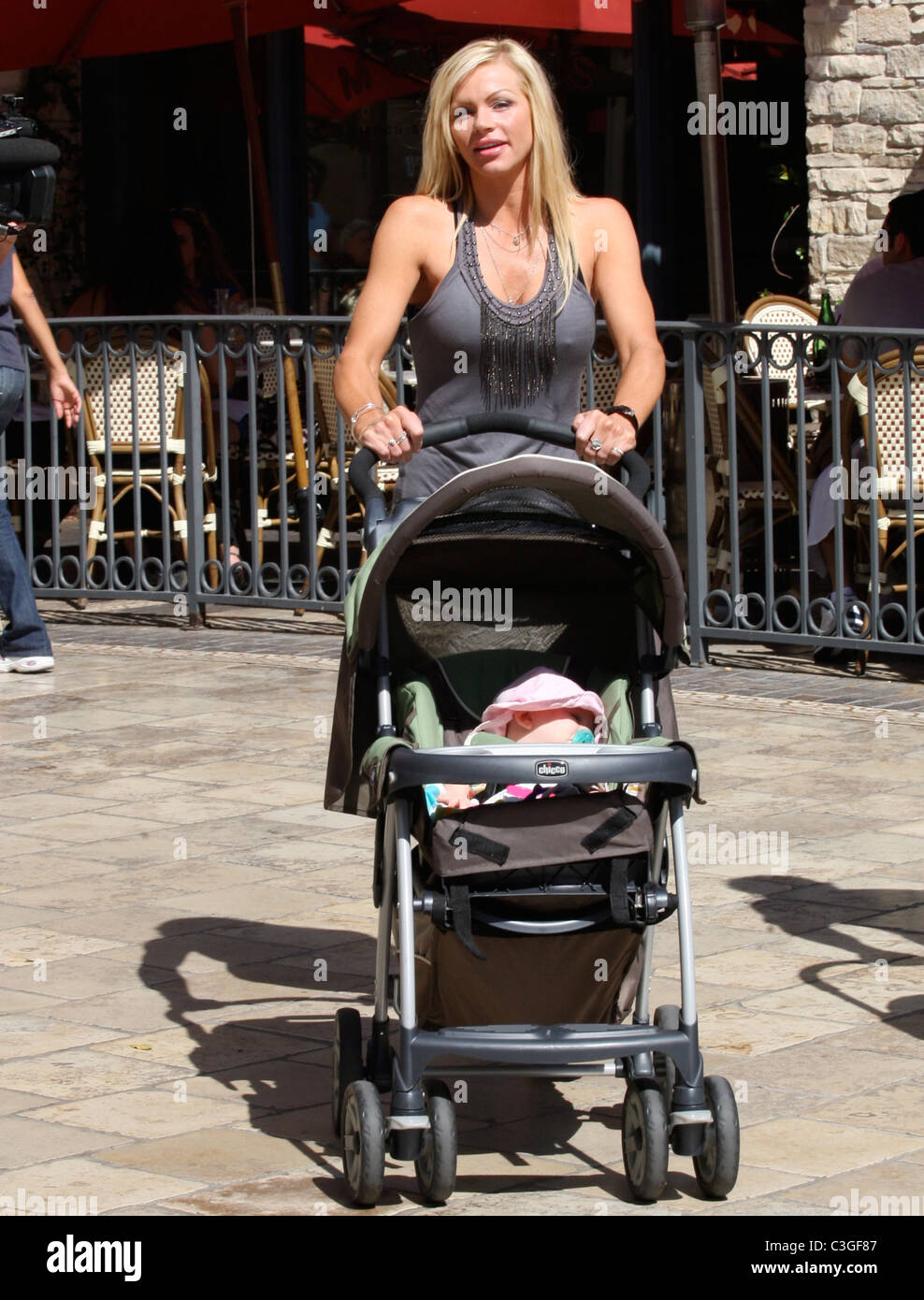Nikki Ziering 2022