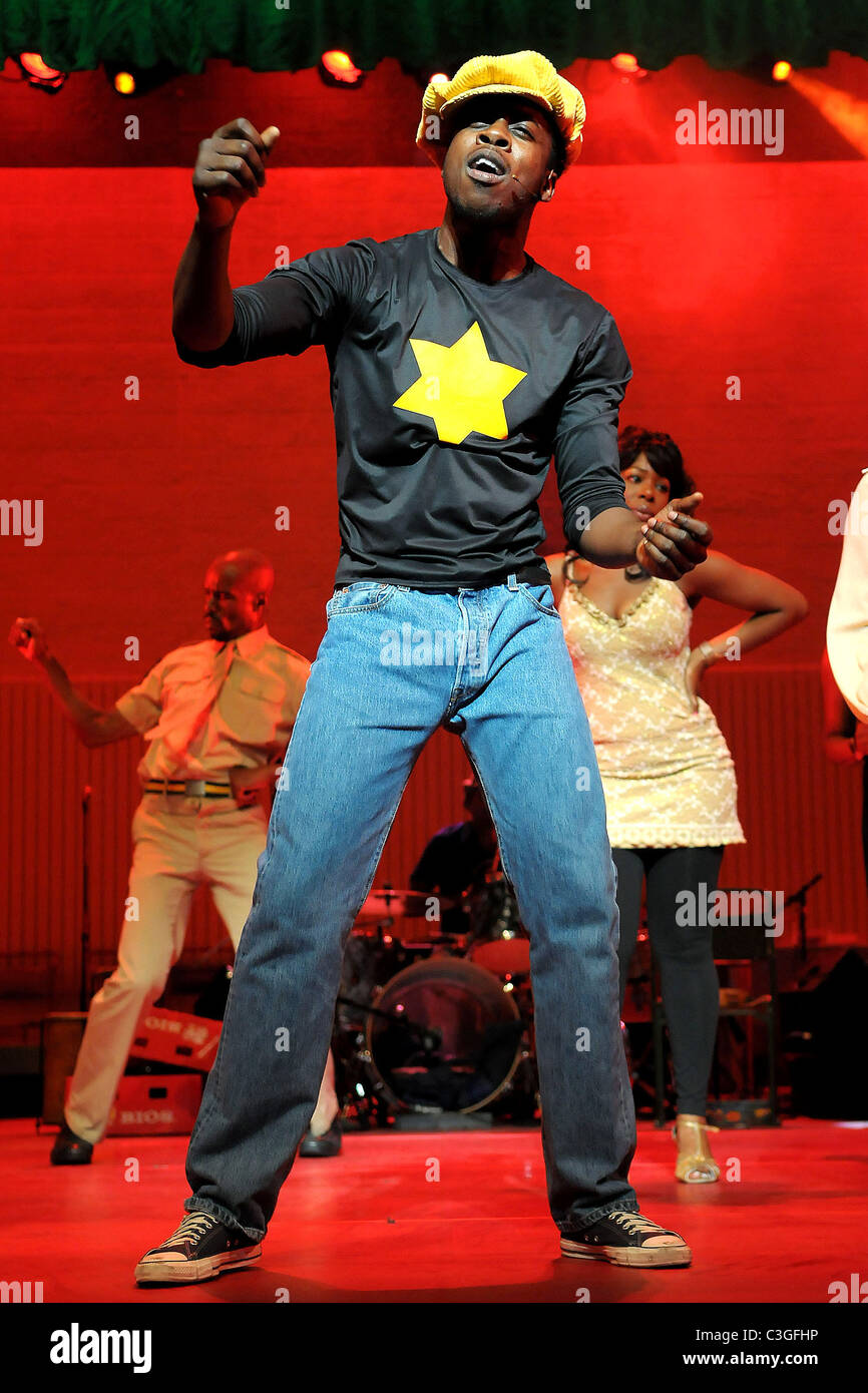 Rolan Bell 'The Harder They Come' West End hit Jimmy Cliff musical ...
