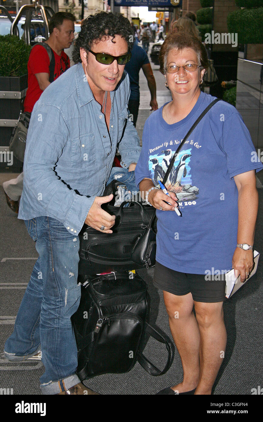 Arriving at his manhattan hotel new york city hi-res stock photography ...