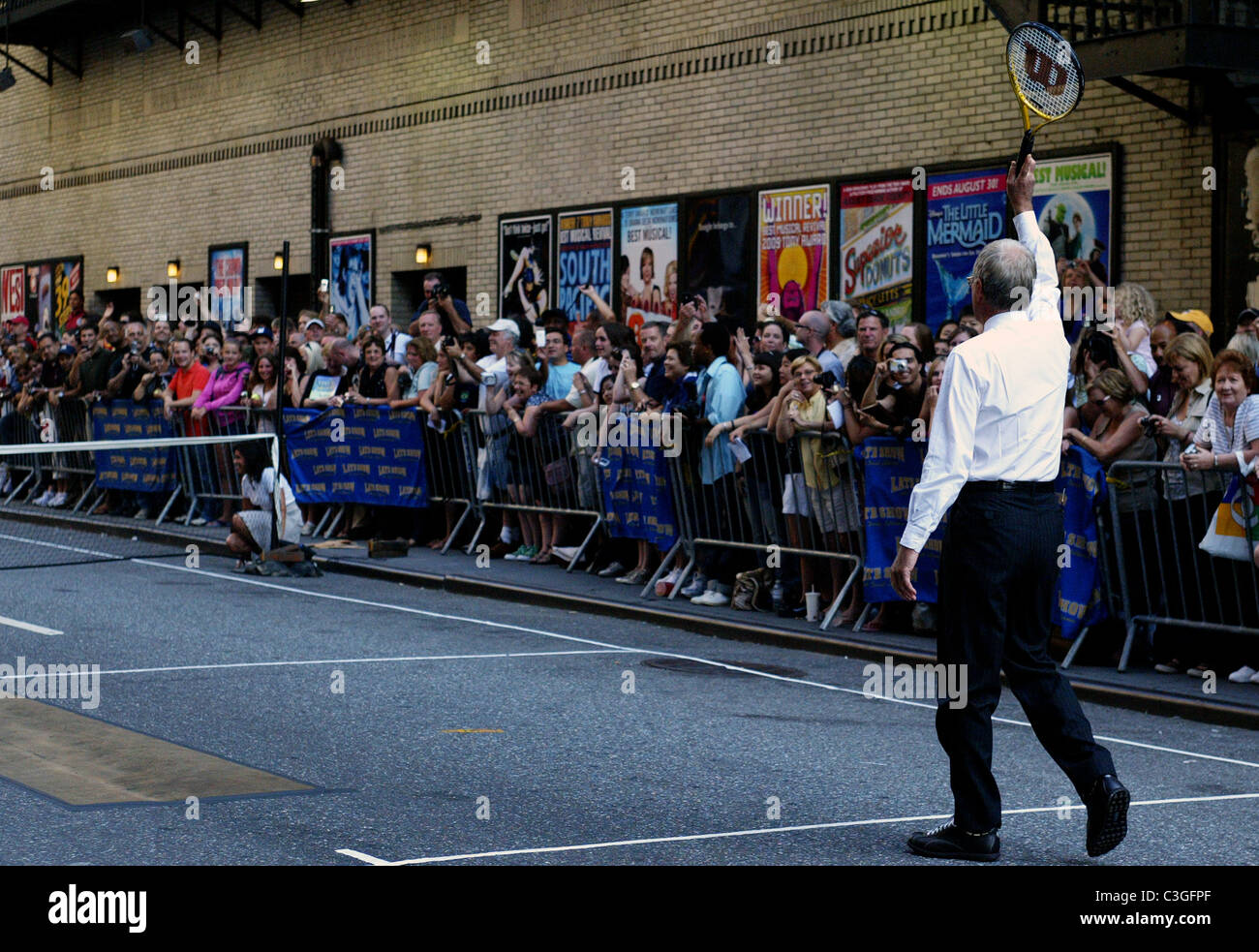David Letterman plays tennis outside the Ed Sullivan Theater for the ...