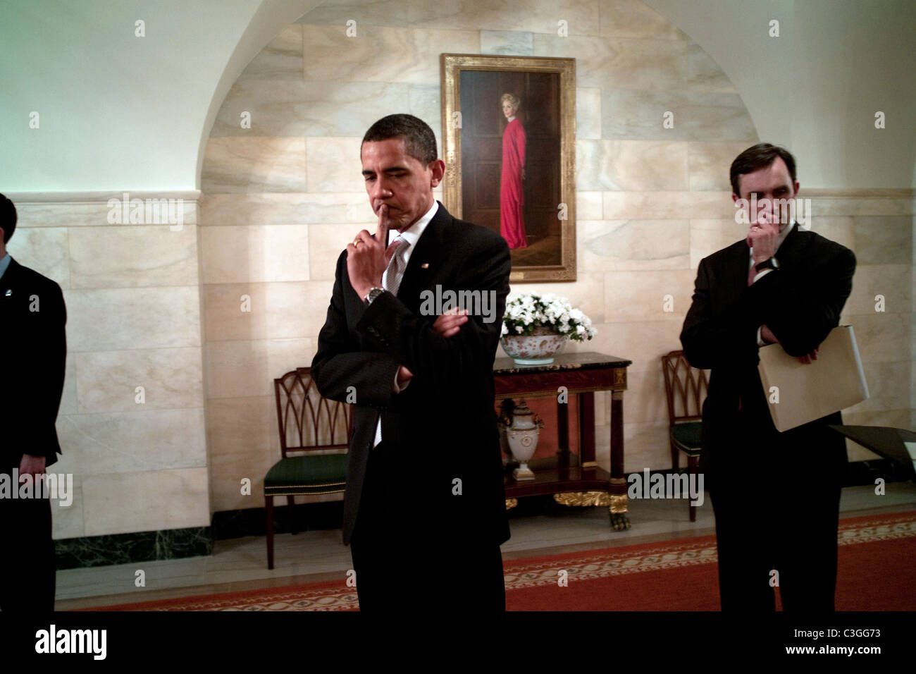 President Barack Obama in the Oval Office Washington DC, USA - 23.2.09 ...