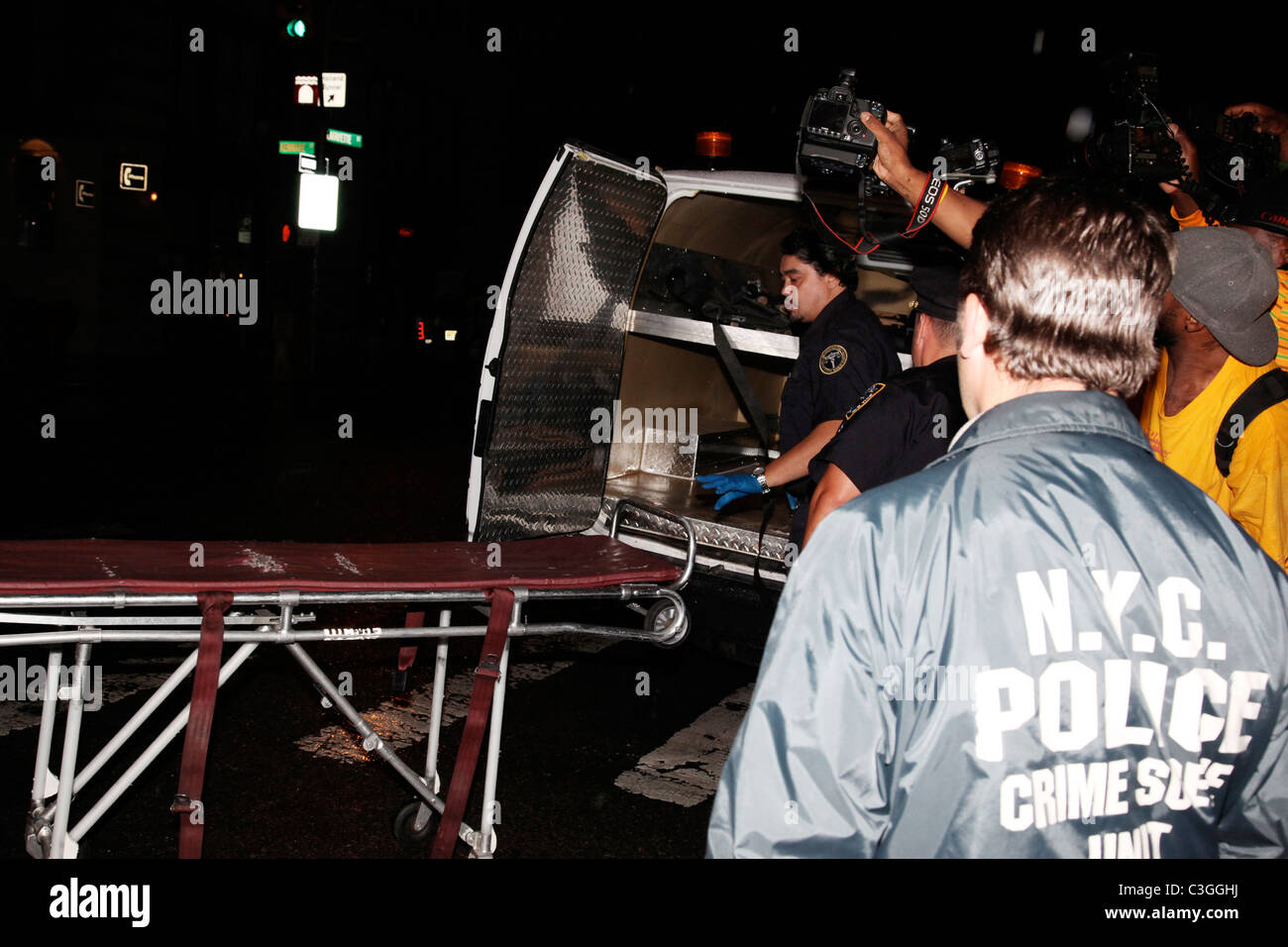 Body adam dj am goldstein hi-res stock photography and images - Alamy