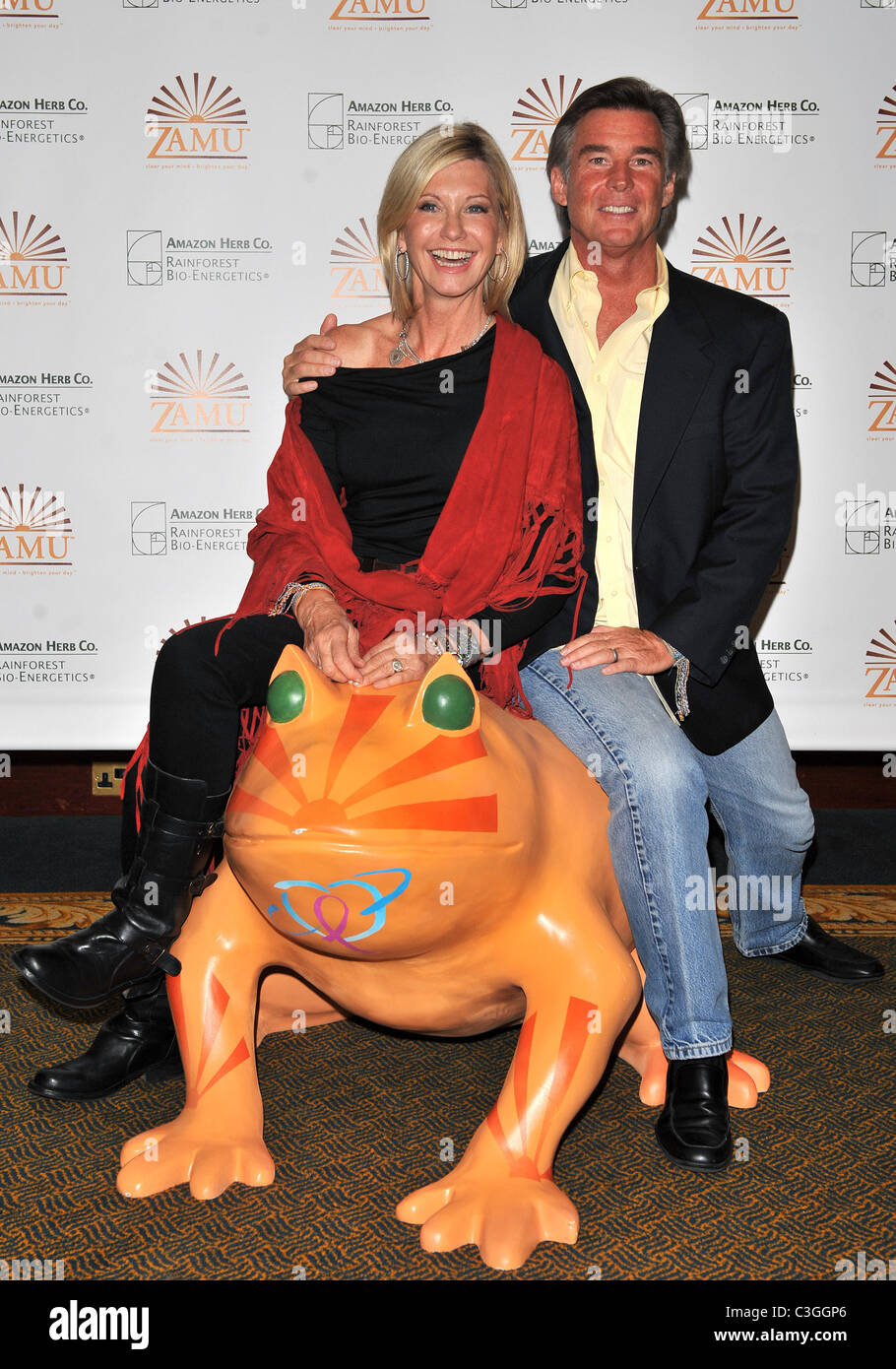 Olivia Newton-John and her husband John Easterling aka Amazon John pose ...
