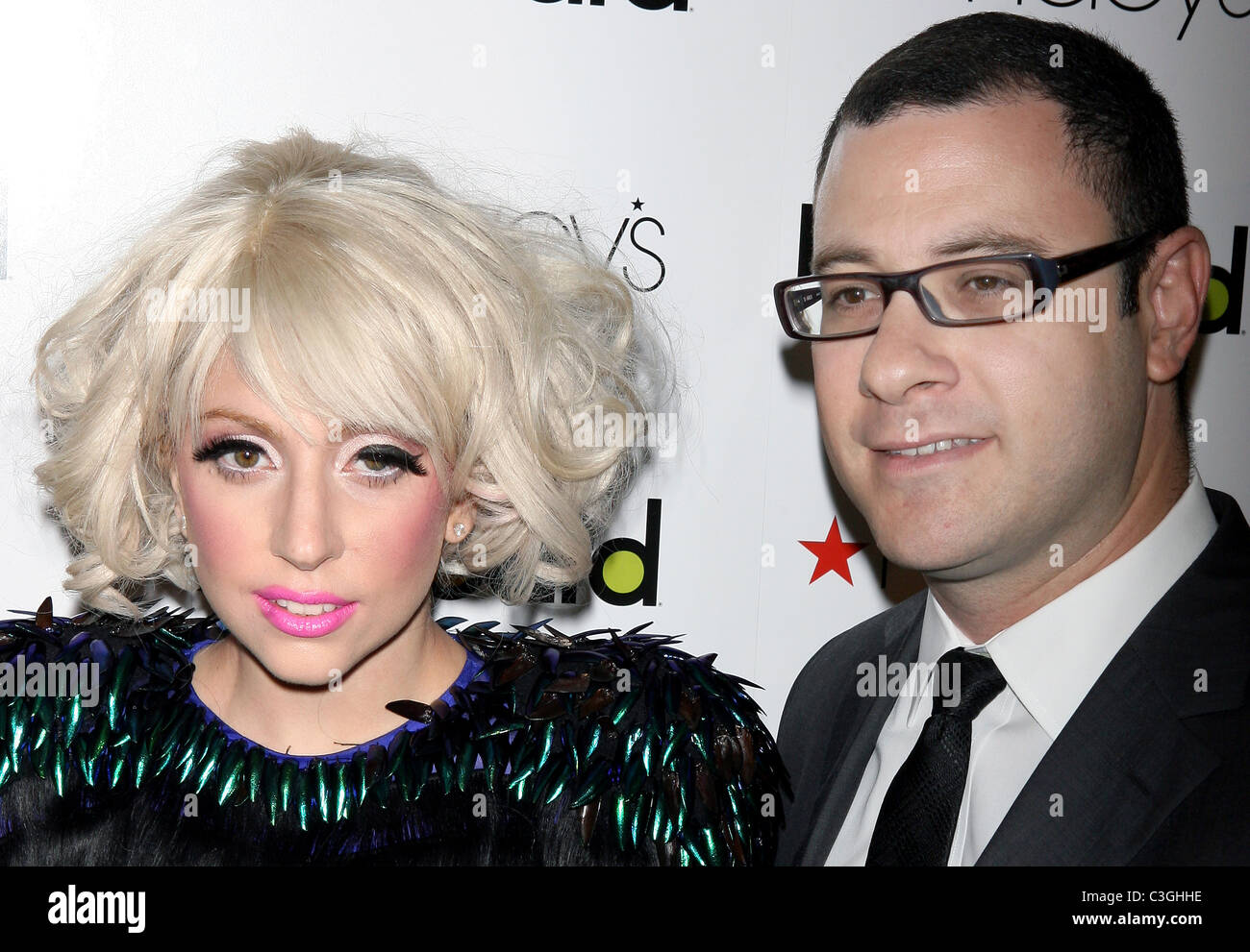 Billboards 4th annual women in music hi-res stock photography and ...