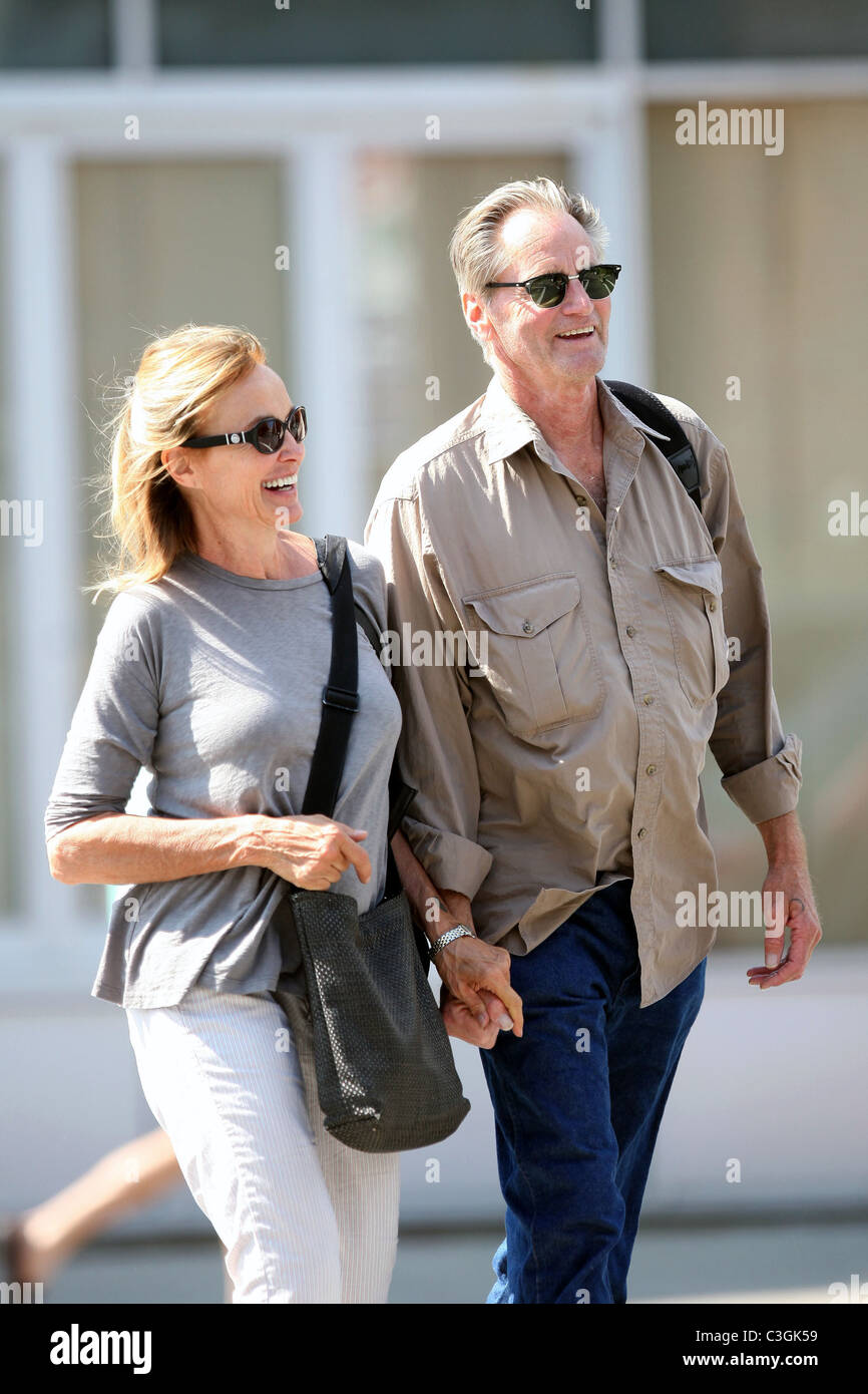 Couple jessica lange 020909 hi-res stock photography and images - Alamy