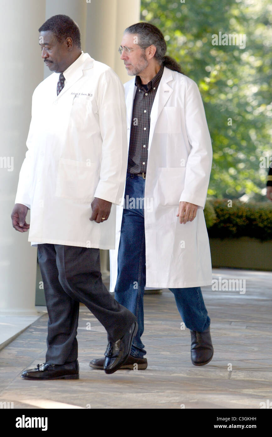 Doctors President Barack Obama speaks with doctors from all over the ...