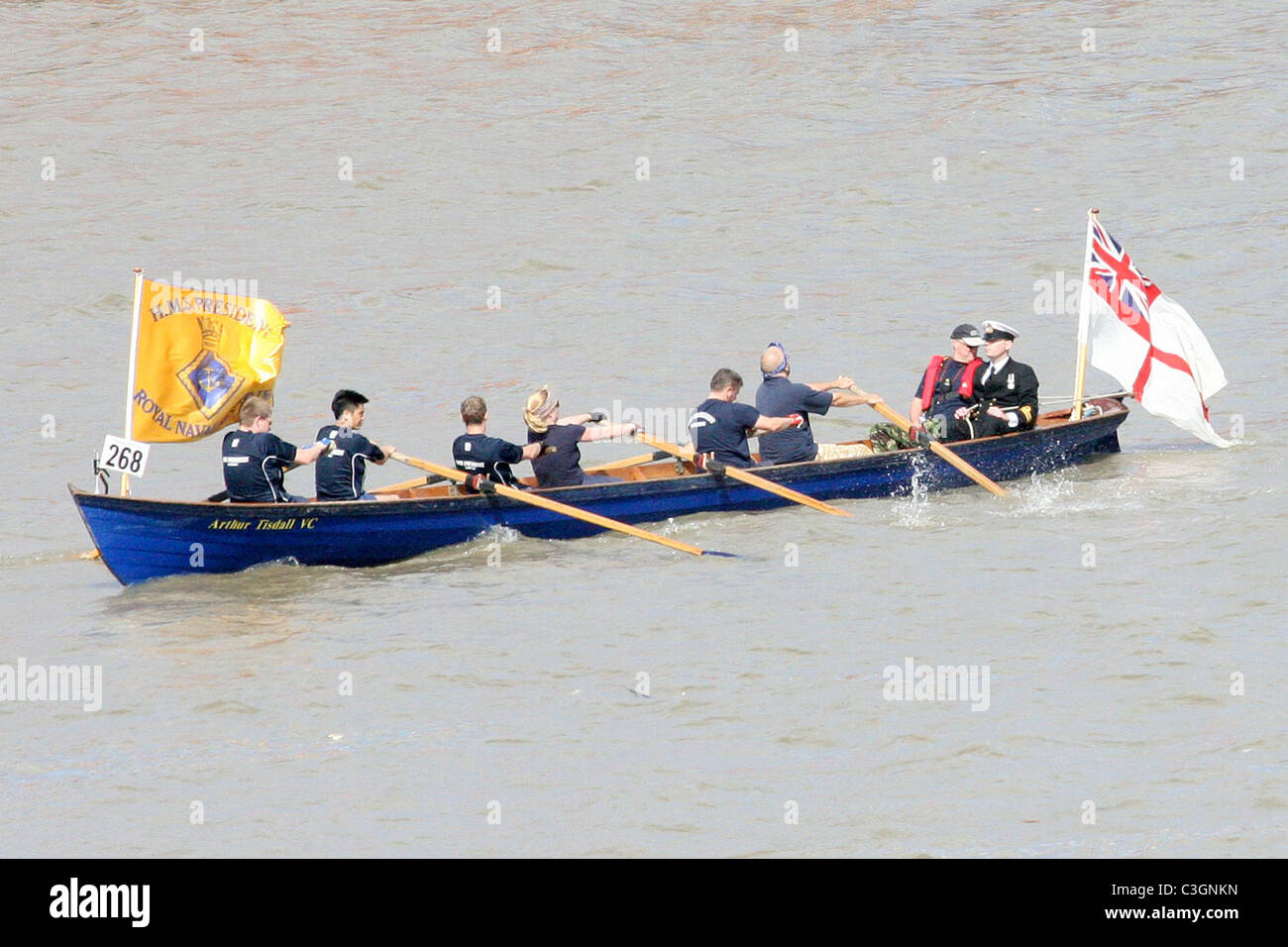 The Great River Race Boaters from around the world compete in the ...