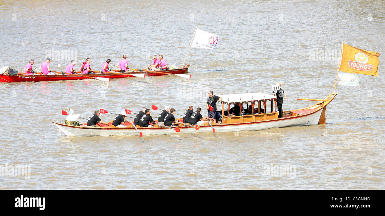 The Great River Race Boaters from around the world compete in the ...