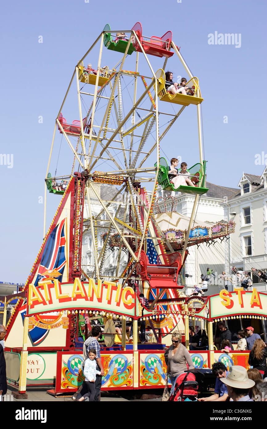 Big wheel in streets llandudno hi-res stock photography and images - Alamy