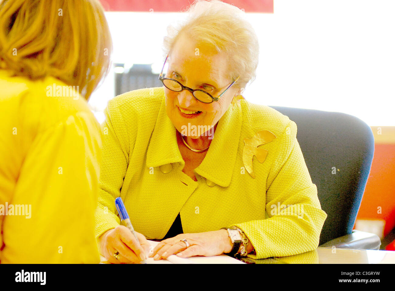 Madeleine Albright first woman United States Secretary of State signs ...