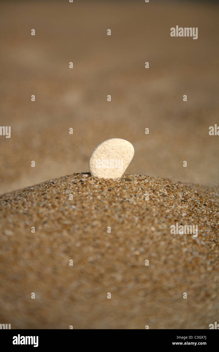 White clean sand hi-res stock photography and images - Alamy