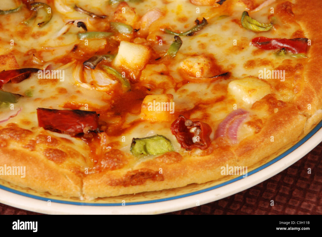 Delicious baked pizza hi-res stock photography and images - Alamy
